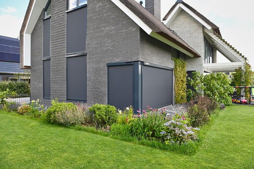 Screens en rolluiken op zonne-energie | Comfort met Somfy